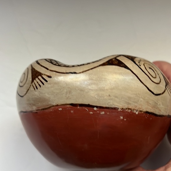 Art | Vintage Maricopa Native American Pressed Edge Pottery Vase | Poshmark